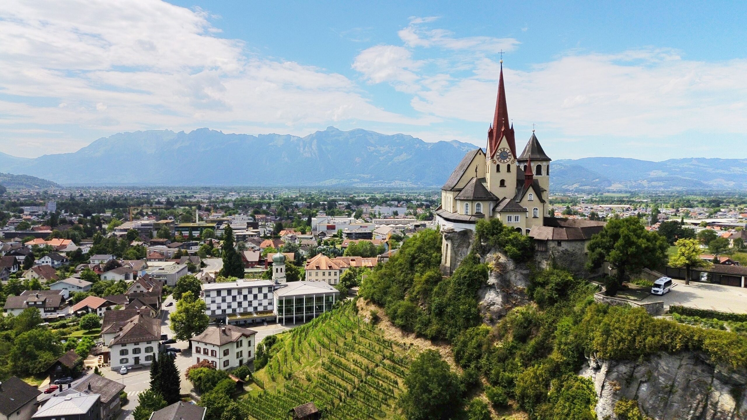 Liebfrauenberg wird barrierefrei und nachhaltig für alle Generationen ...